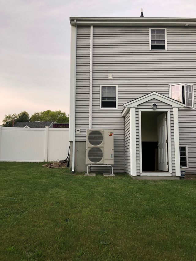 Ductless Mini Splits | HVAC Technicians